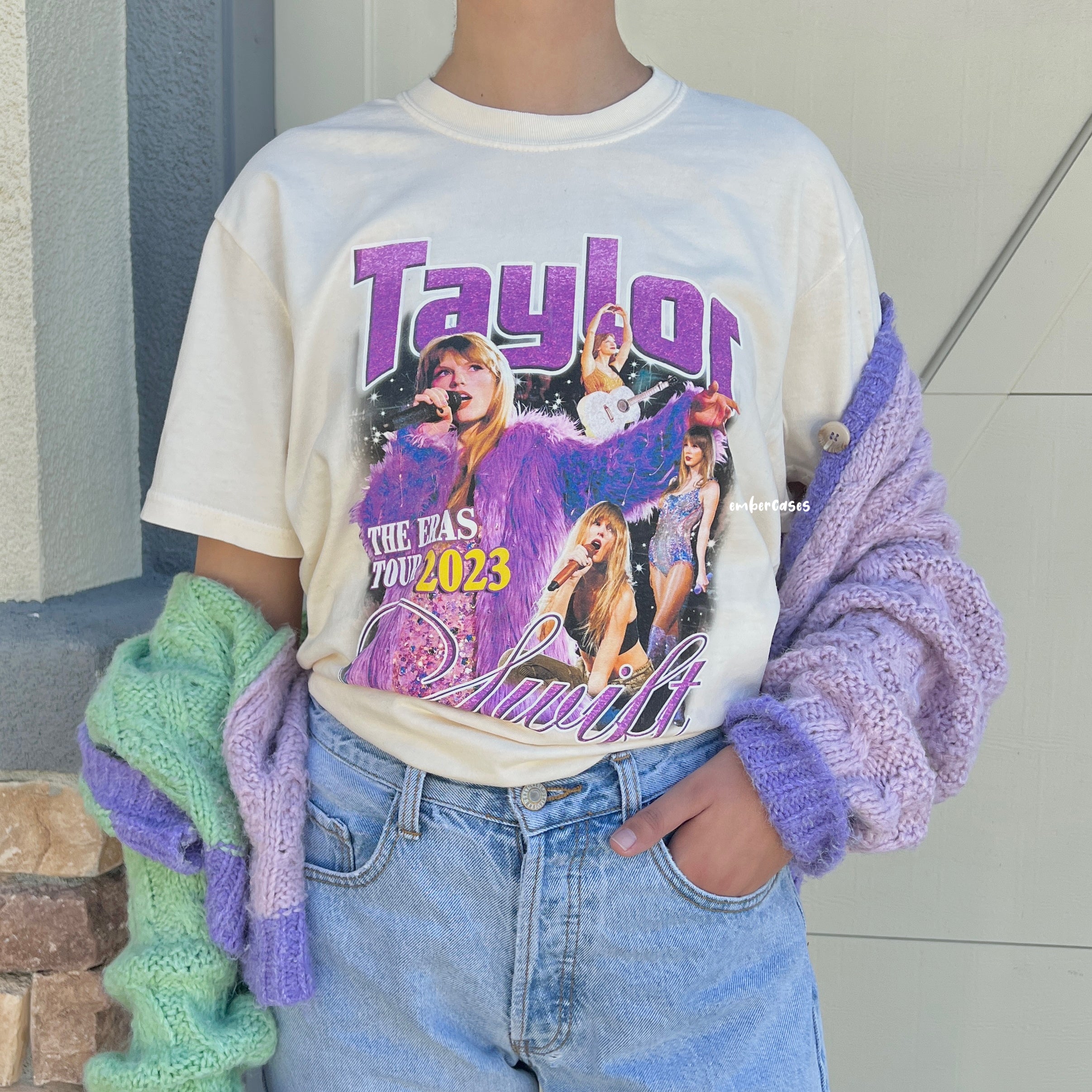 Taylor 90s Tee – Ember Cases